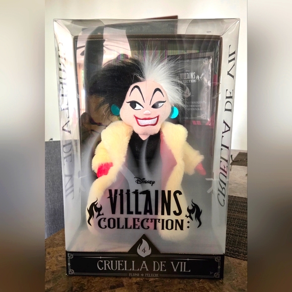 Just Play | Toys | Disney Villains Collection Cruella De Vil Plush ...